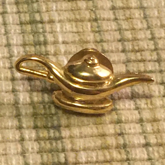 Accessories | Arabian Gold Genie Lamp Gold Brooch Pin | Poshmark